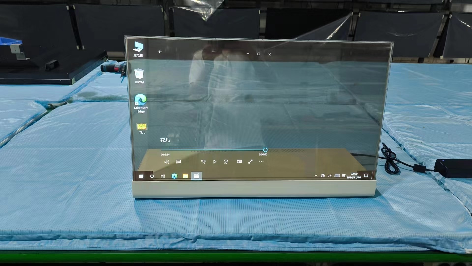 30 Inch Transparent Oled Display Panel 1366*768 Resolution 135Nits ...