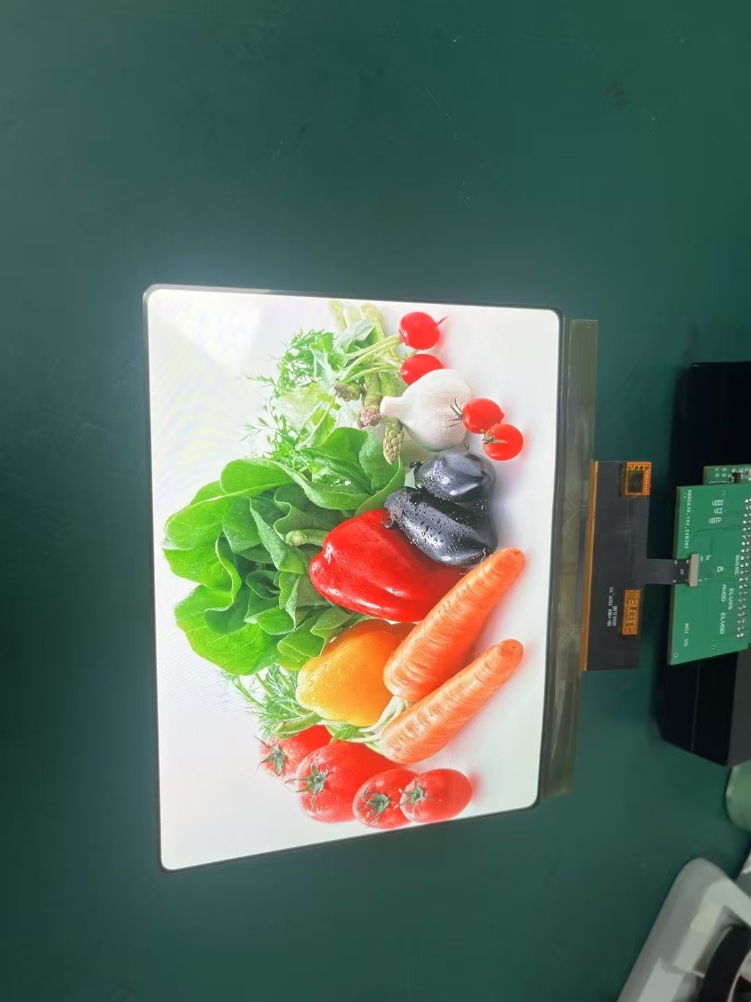 8 Inch AMOLED OLED Display With Touch Panel 1860×2480 Resolution MIPI ...